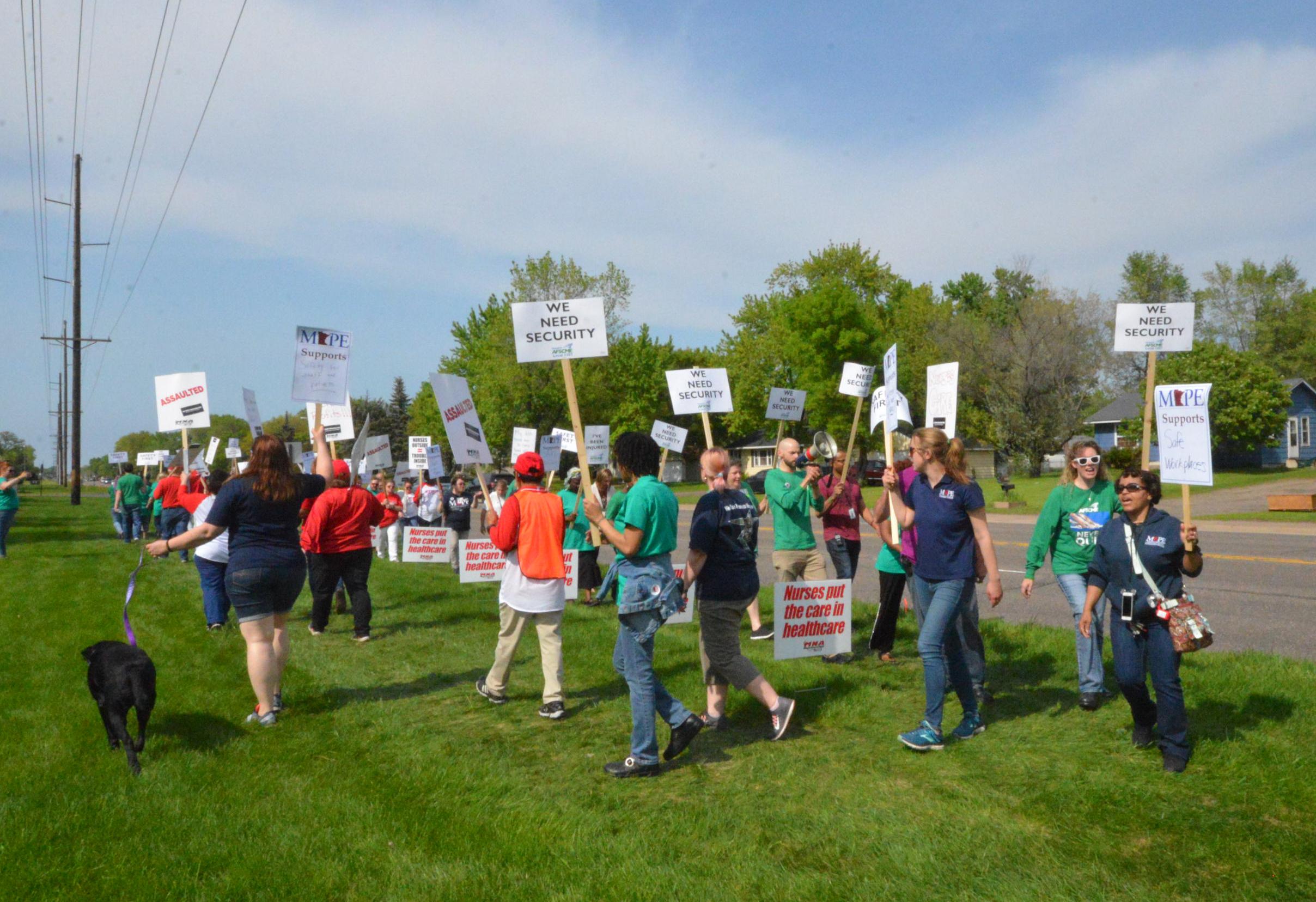 AFSCME Members Fight Back at AMRTC | AFSCME Union Hall